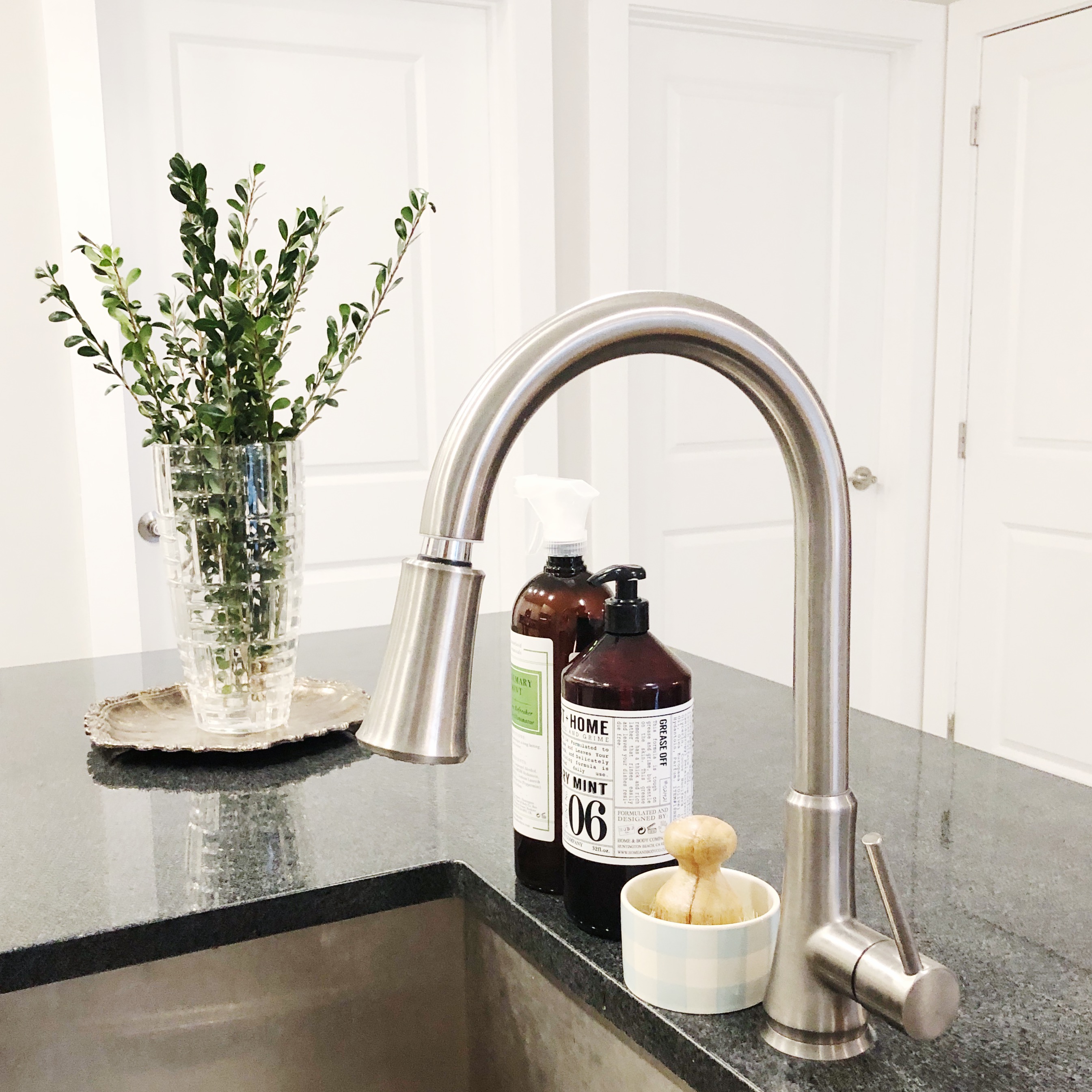 A tour of my kitchen... - The Producer's Wife - by abbe walsh